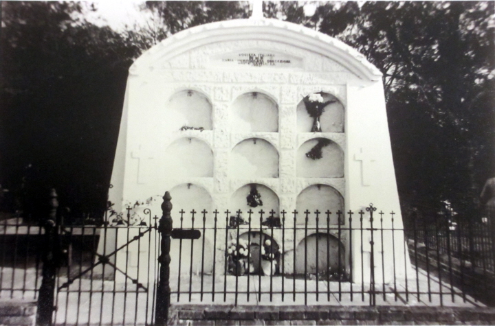 White Castle Cemetery